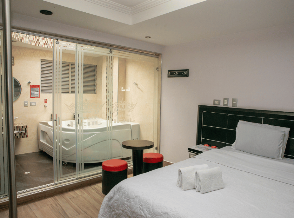 Cabaña Jacuzzi - Motel Portada Real